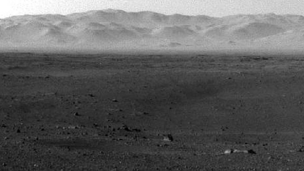 Rover radiation data poses manned Mars mission dilemma - BBC News