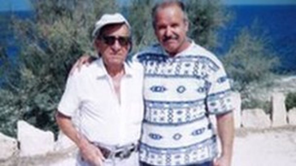 Dom Mintoff: Your memories - BBC News