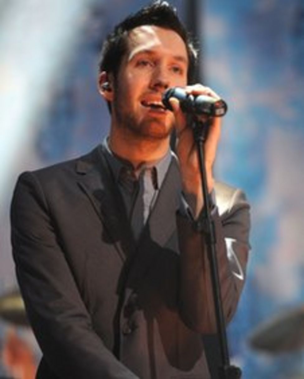 Calvin Harris names his third studio album 18 Months - BBC News