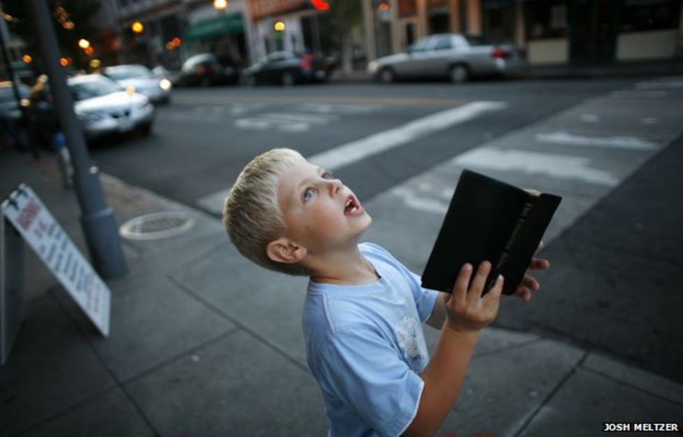 The curious allure of child preachers - BBC News