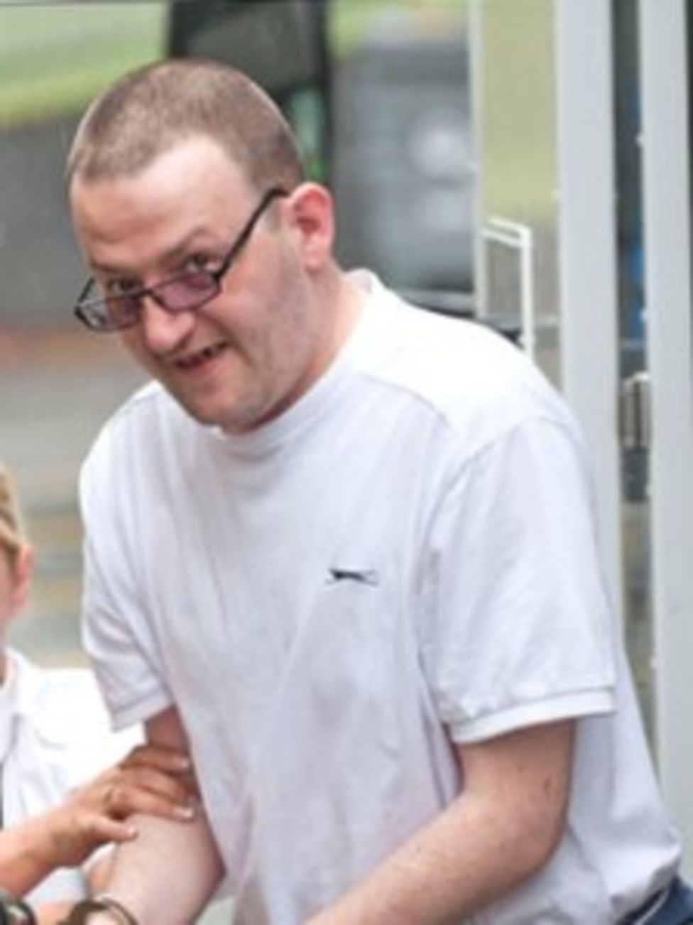 Indefinite term for arsonist and bomb hoaxer Paul Jones - BBC News