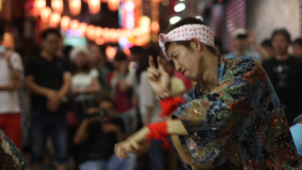 Your pictures: Music - BBC News