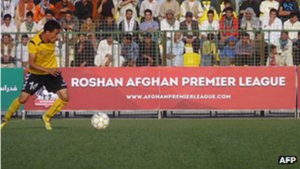Roshan Afghan Premier League a hit with fans - BBC News