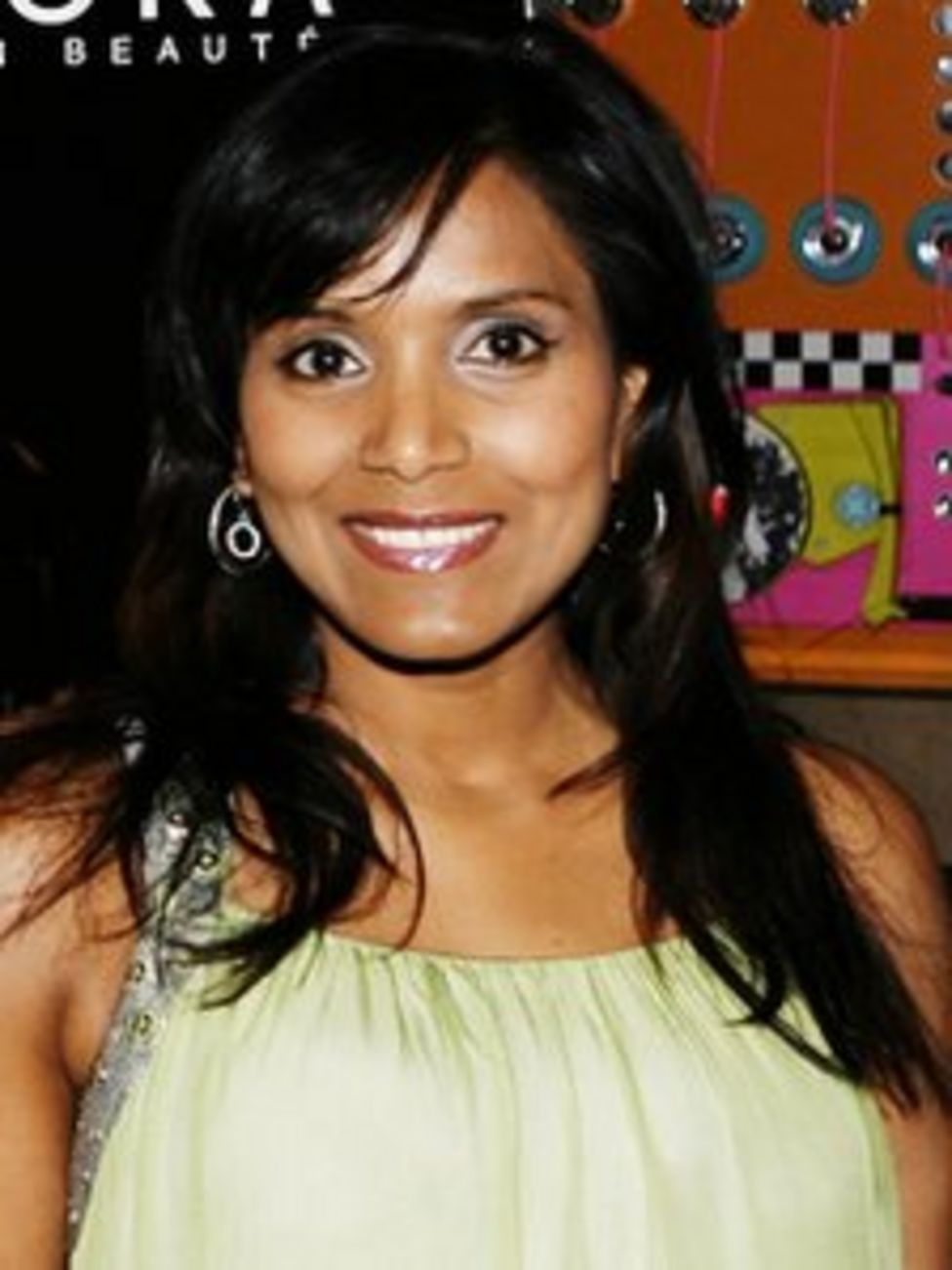 Pink Floyd house sold at auction for £1.2m - BBC News