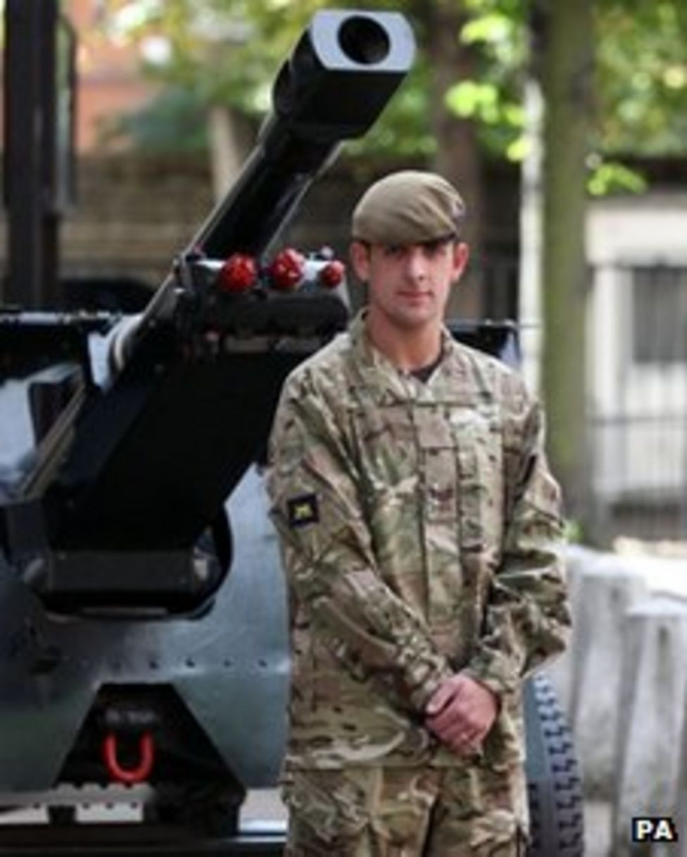 Shropshire soldier Lance Cpl Jones awarded Military Cross - BBC News