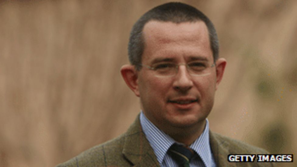 German Jewish leader 'threatened on Berlin street' - BBC News