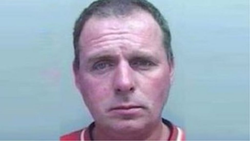 Stephen Farrow: Psychopathic double-murderer dies in jail - BBC News