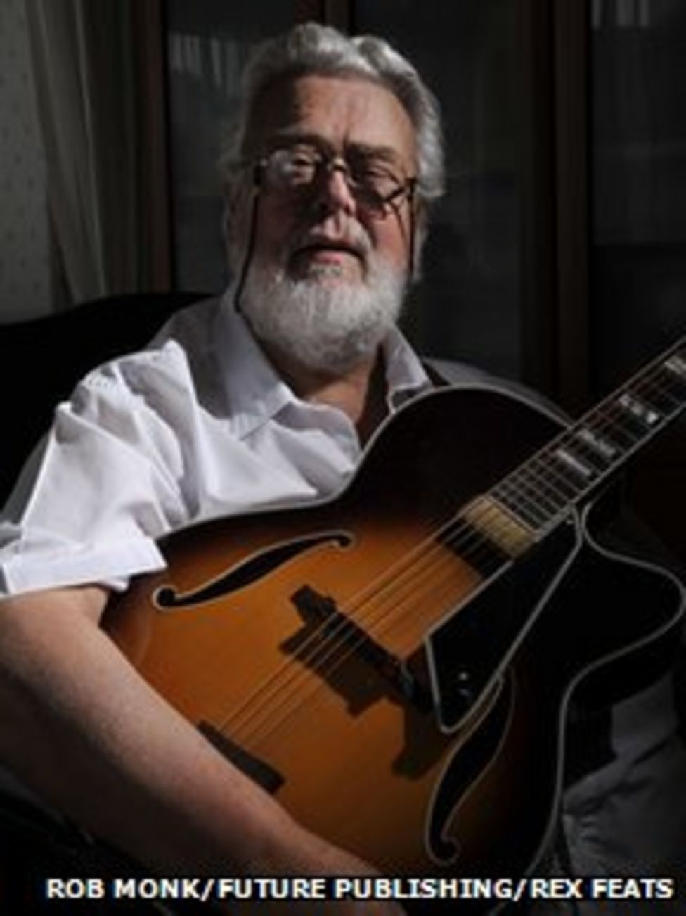 Guitarist Big Jim Sullivan dies - BBC News