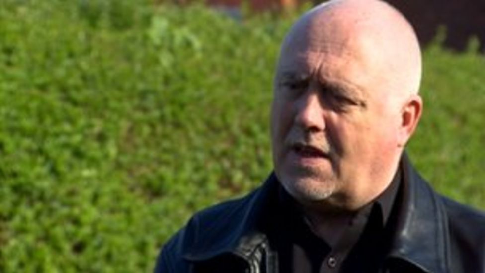 IRA supergrass Raymond Gilmour 'abandoned' by MI5 - BBC News