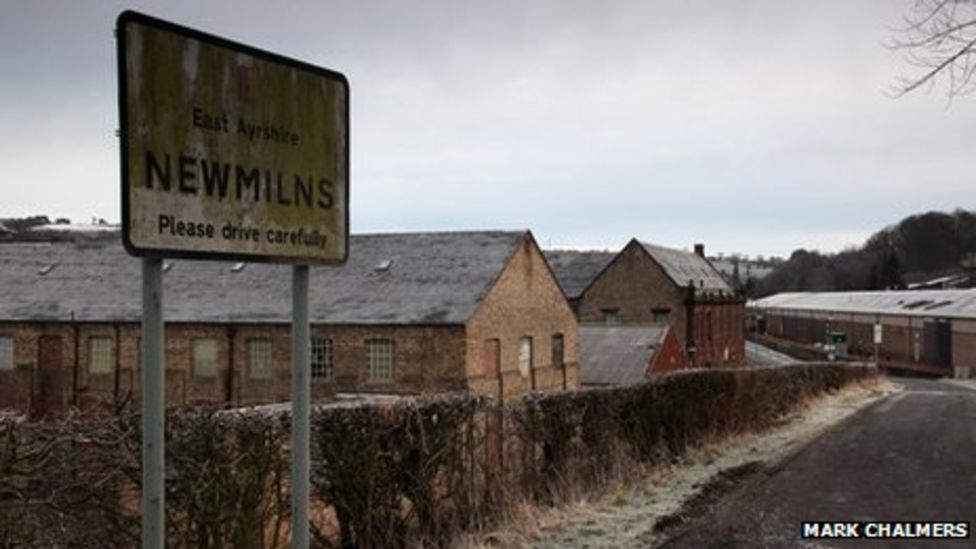 Carbuncle Award: Hunt launched for Scotland's most dismal town - BBC News