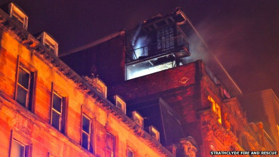 Buildings evacuated after flats fire in Glasgow city centre - BBC News Buildings evacuated after flats fire in Glasgow city centre - BBC News