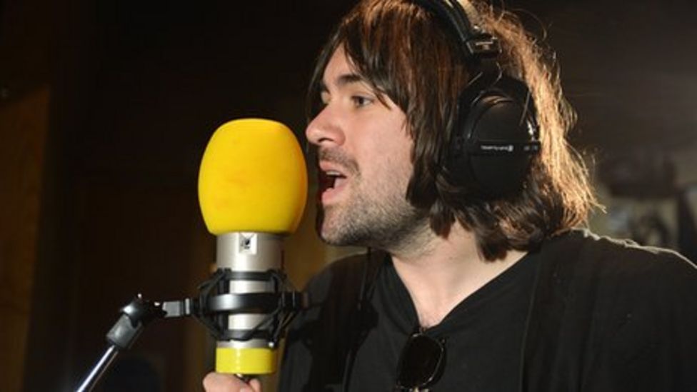 The Vaccines announce new UK arena tour for May 2013 - BBC News