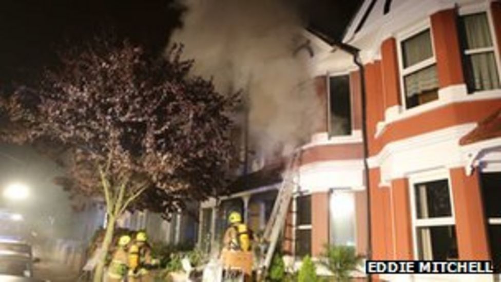 Worthing house fire sees evacuation amid gas fears - BBC News