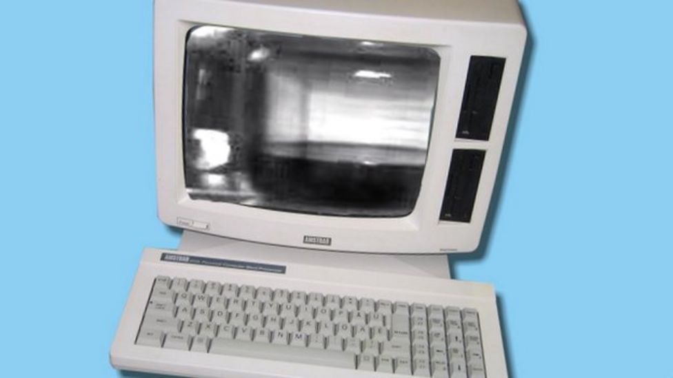 'World's oldest webcam' to be switched off - BBC News