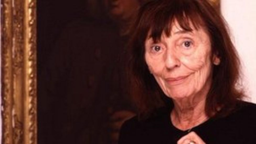Beryl Bainbridge art to go on show in Liverpool - BBC News