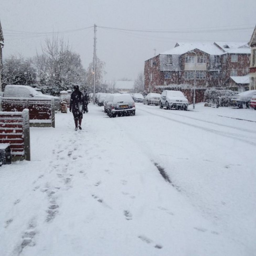Your pictures of snow in the UK - BBC Weather