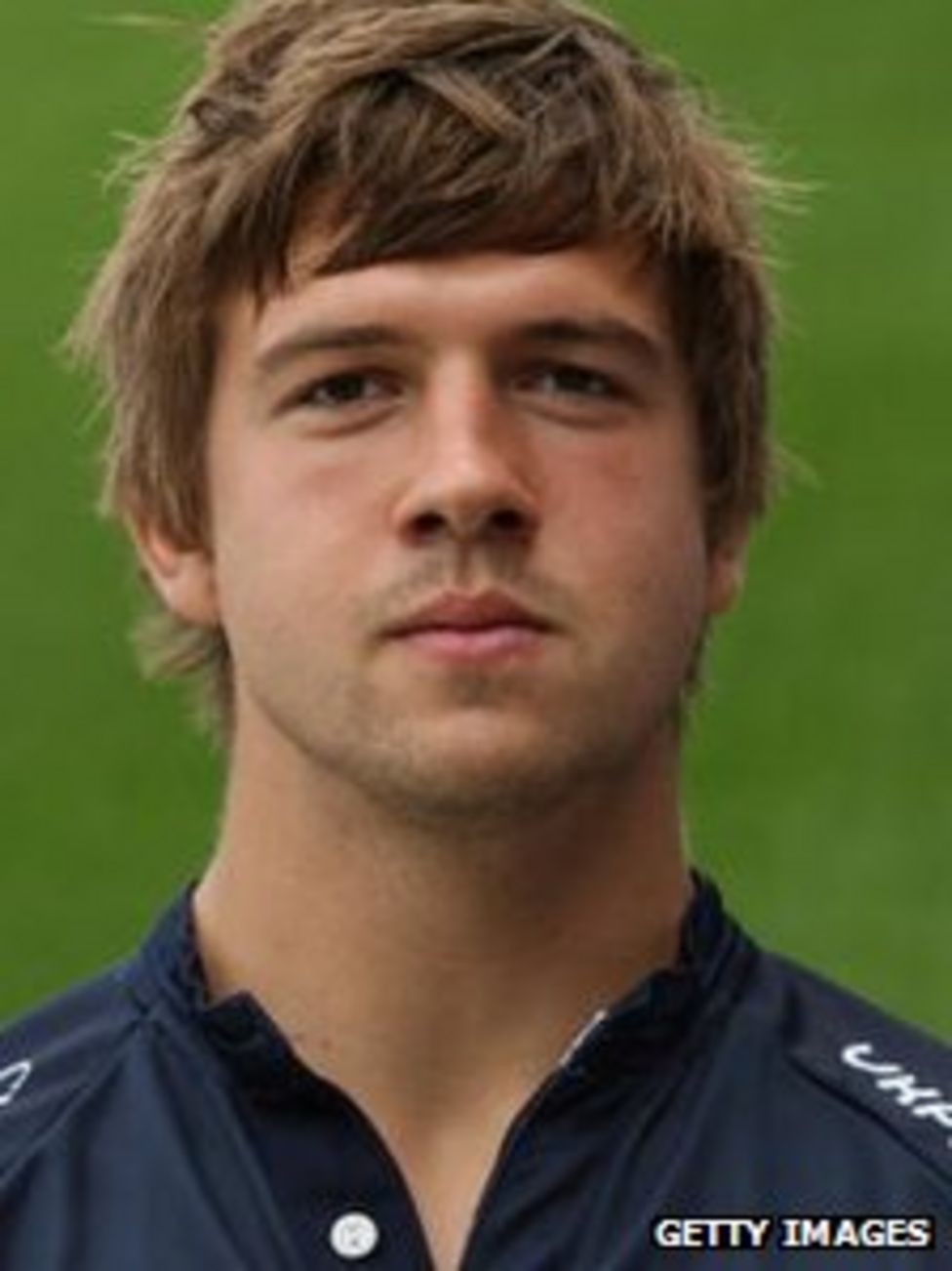 Former Sale Sharks rugby player David Tait dies in fall - BBC News