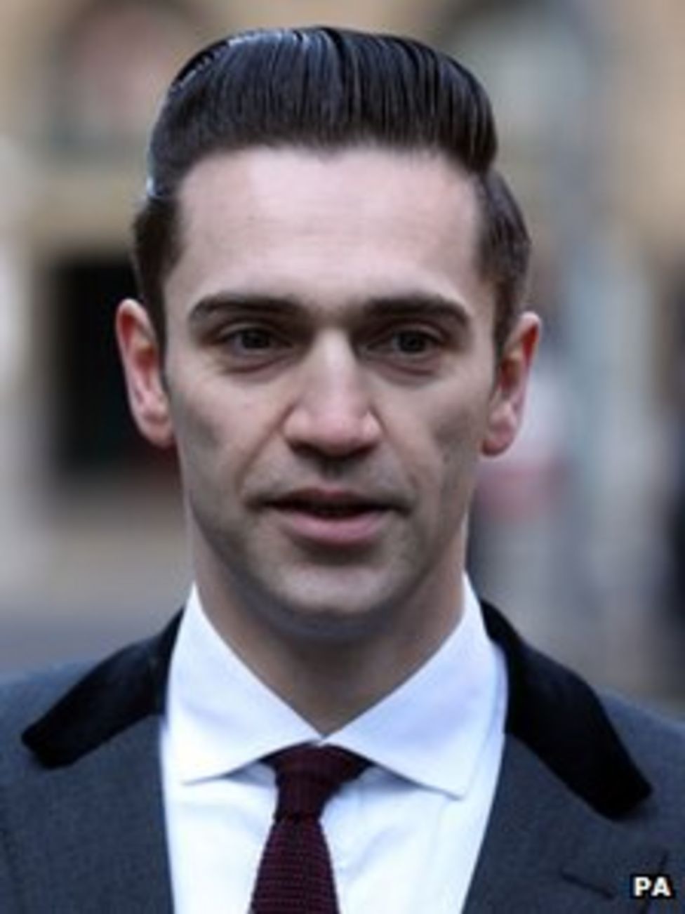 Amy Winehouse ex Reg Traviss cleared of rape - BBC News