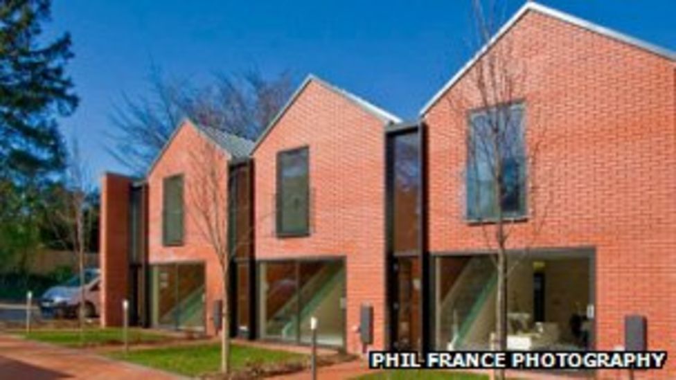 Terraced homes: Architects' twist on Welsh tradition - BBC News