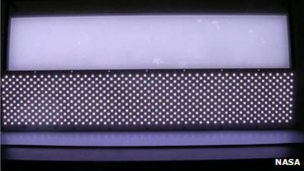 Nasa to test space-sleep colour-changing lights - BBC News