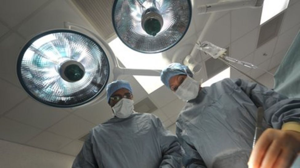 NHS highlights surgeon performance data - BBC News