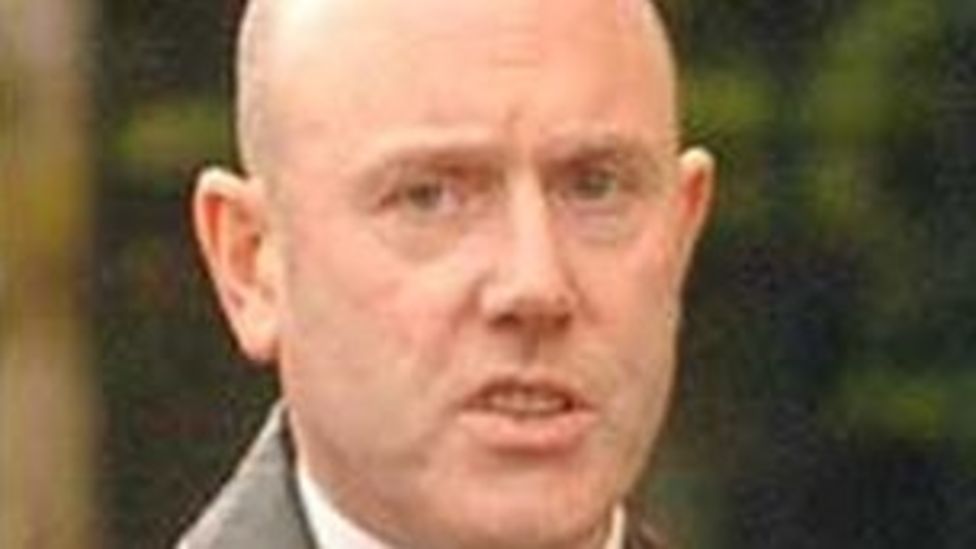 Freed sex case teacher James Boyle 'not fit to teach' - BBC News