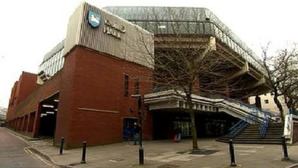 Preston Guild Hall sold to businessman Simon Rigby - BBC News
