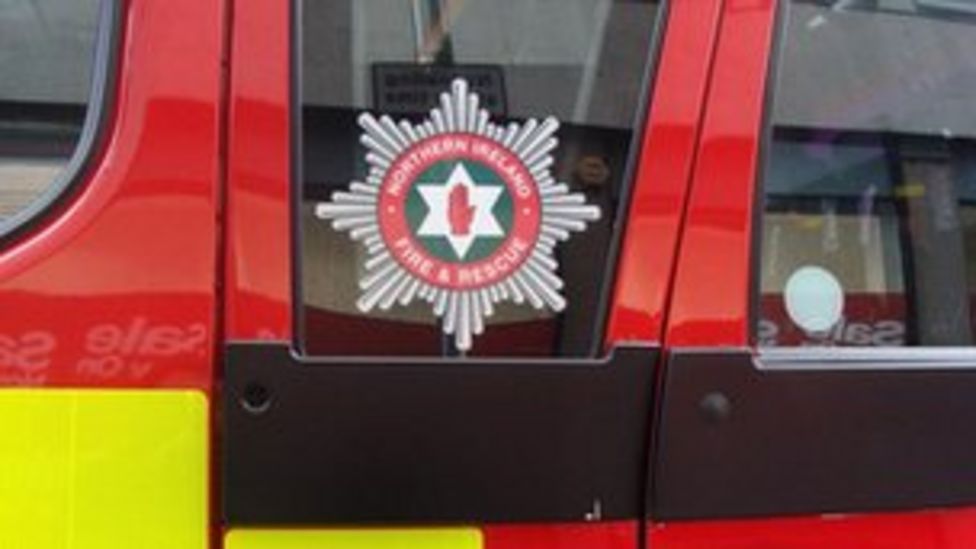 NI fire service recruiting part-time firefighters - BBC News