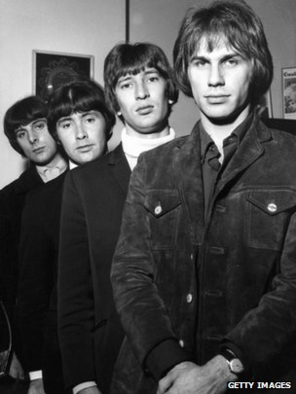 Reg Presley: Troggs tribute to 'brilliant' singer - BBC News