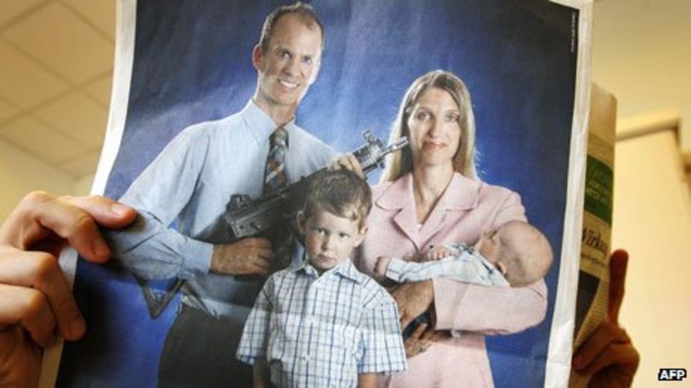 Switzerland guns: Living with firearms the Swiss way - BBC News