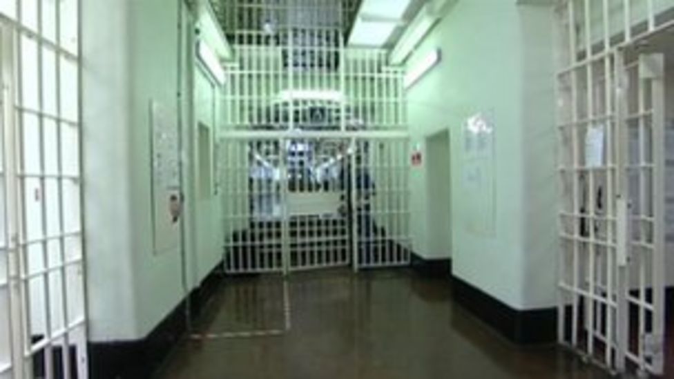 Gloucester prison closure: Criminals buried underneath - BBC News