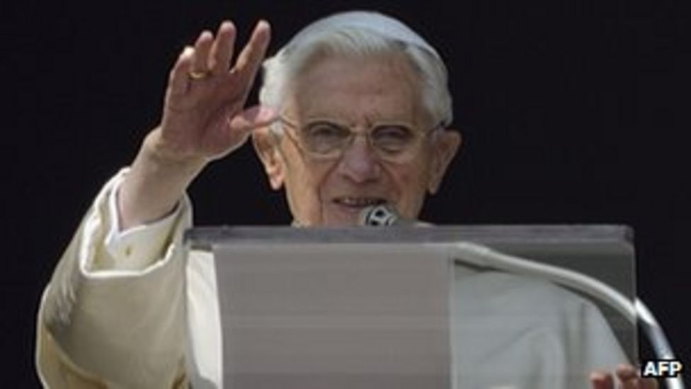 Vatican attacks Pope resignation 'gossip' - BBC News