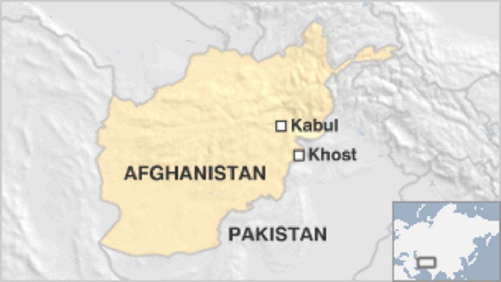 Suicide bomber hits Afghan defence ministry in Kabul - BBC News