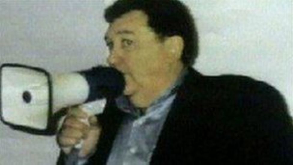 Launceston College students remember 9/11 rescuer Rick Rescorla - BBC News