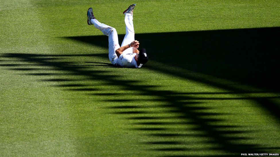 Day in pictures: 25 March 2013 - BBC News