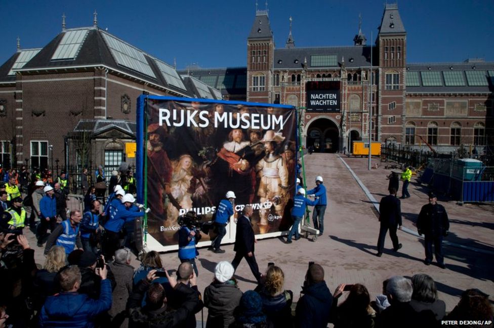 Day in pictures: 4 April 2013 - BBC News