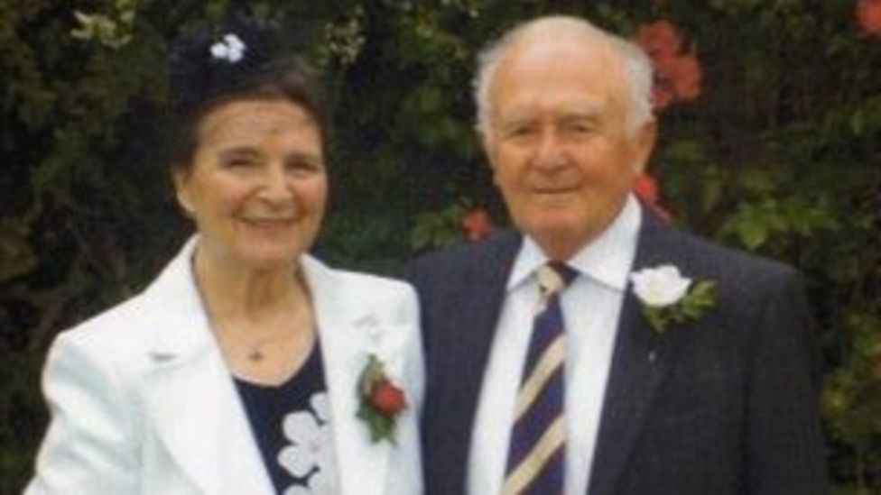 From Soviet gulags to Scotland: Son unearths Stepek family story - BBC News