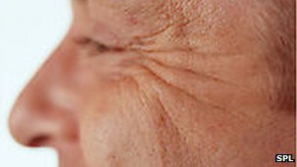 Cosmetic injections depression link - BBC News