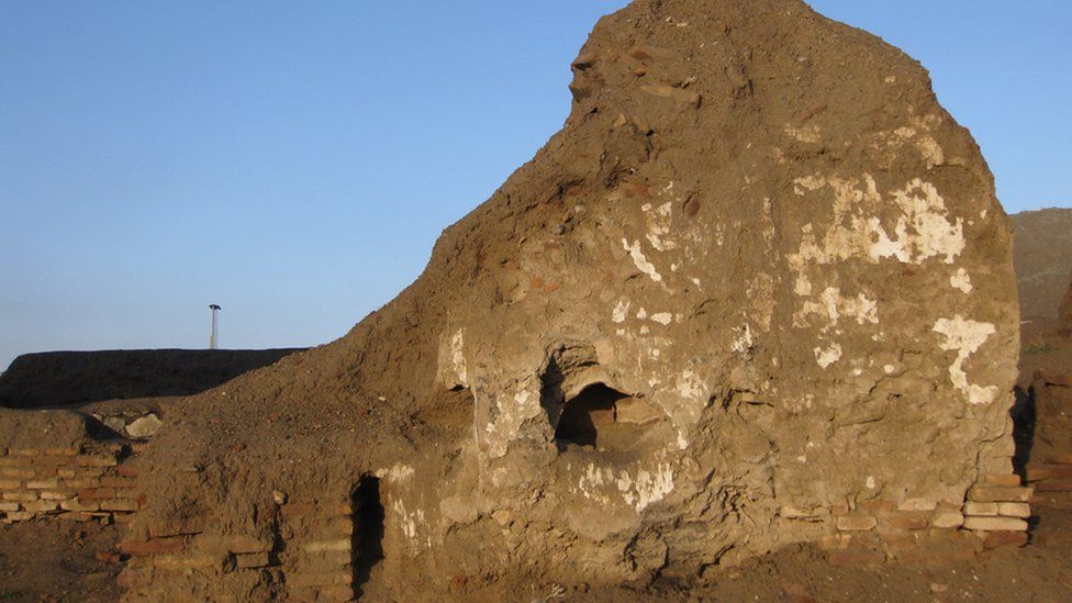 In pictures: Ghazni's undiscovered Afghan treasure trove - BBC News