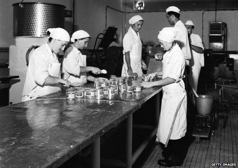 The story of how the tin can nearly wasn't - BBC News