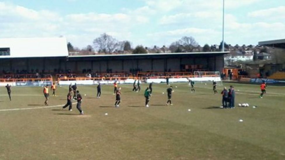 Barnet win last match at Underhill - BBC News