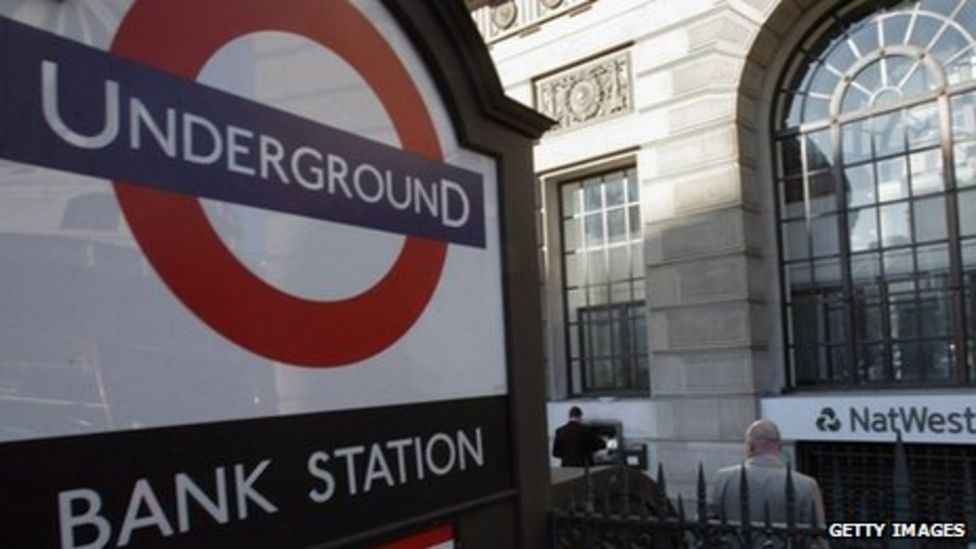 Londoners say Bank Tube station is capital's worst - BBC News