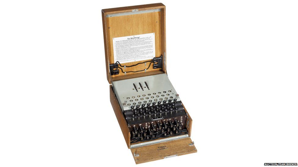 Apple, Pascal and Enigma: 350 years of technology on sale - BBC News