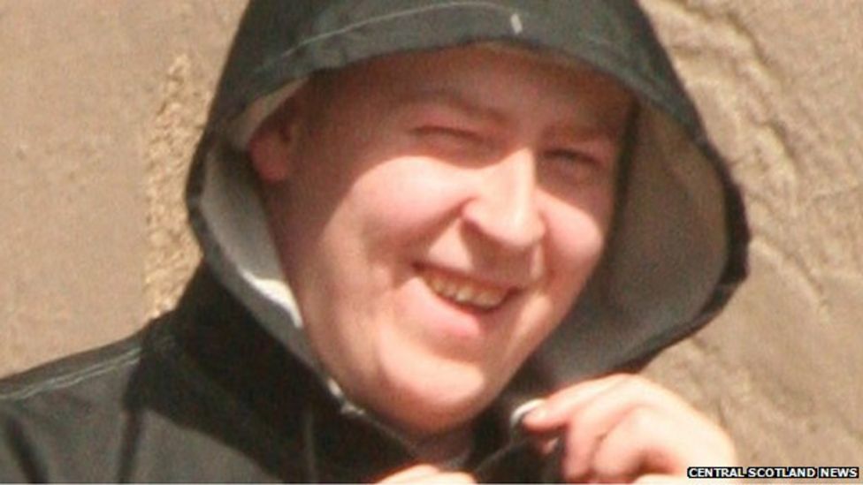 Jamie Keenan admits hitting baby at Forth Valley Royal Hospital - BBC News