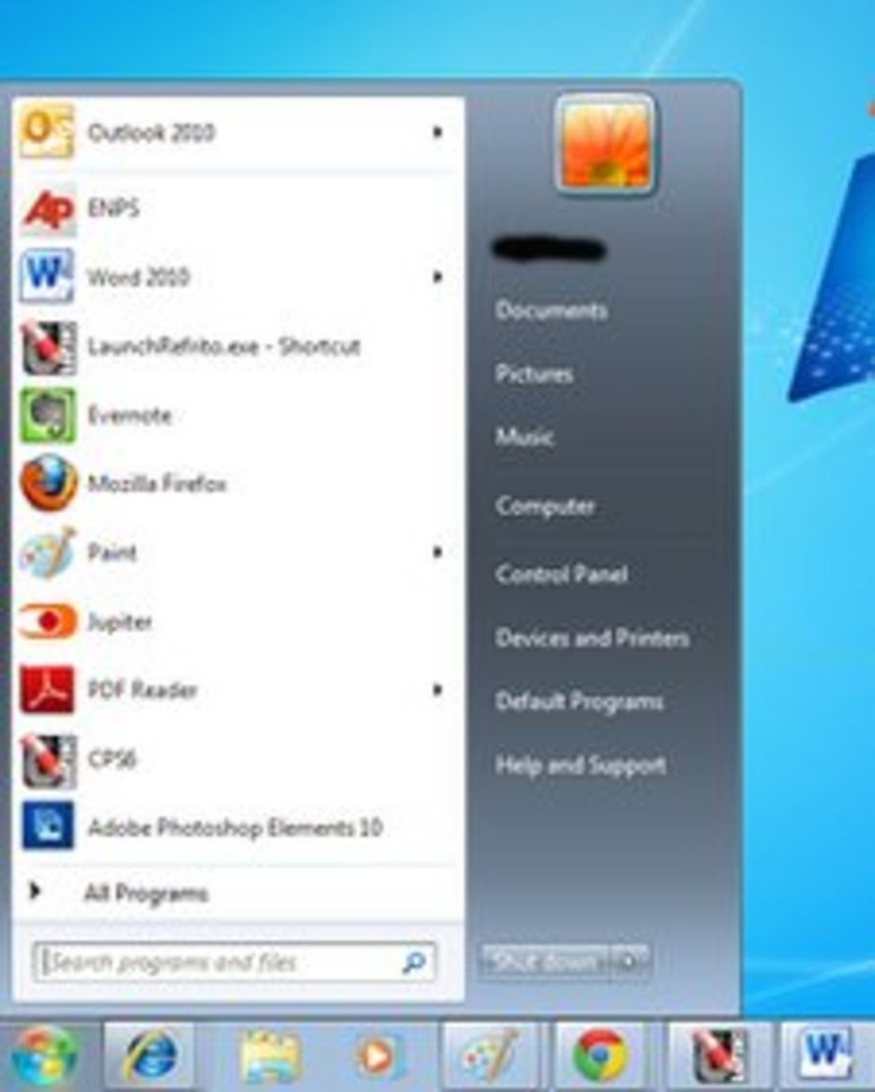 Microsoft 'U-turn' sees Start button back on Windows 8 - BBC News