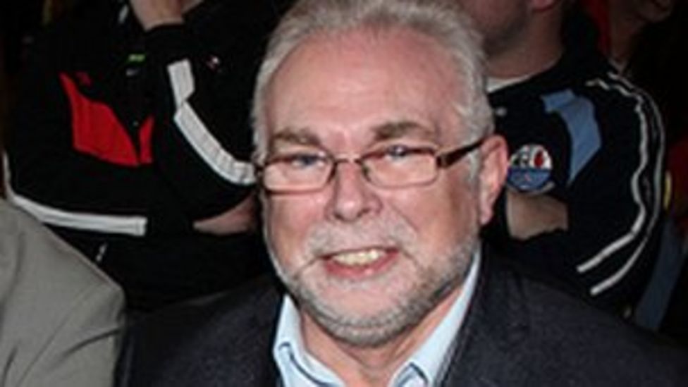 Kavanagh must lose advisers job says soldier hurt in IRA bomb - BBC News