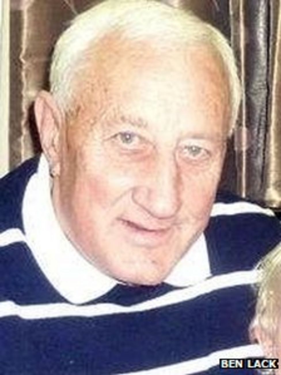 Donald Bennett Pudsey police van death answers pledged - BBC News