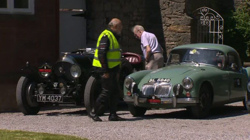 In Pictures: Three Castles Welsh Classic Trial car rally - BBC News