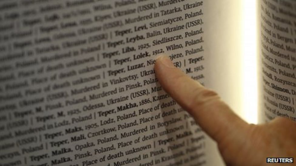 Netanyahu opens Holocaust display at Auschwitz - BBC News