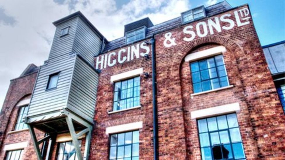 The £5.8m refurbished Higgins Bedford opens - BBC News